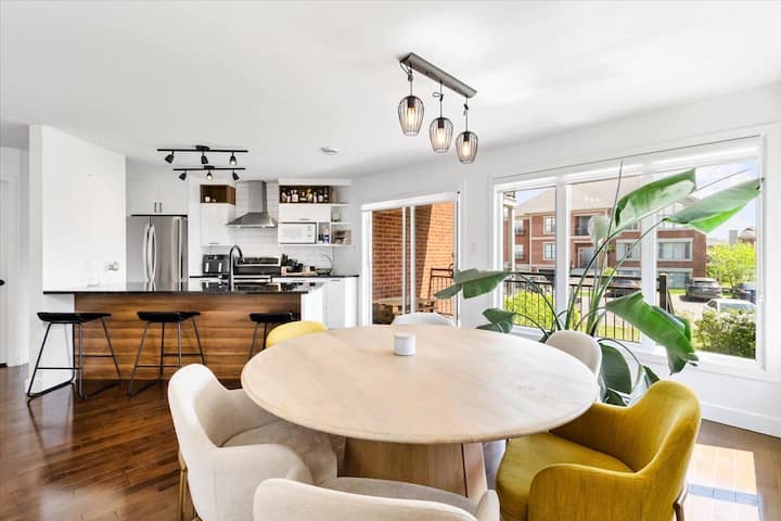 The Bright Nest - Brossard