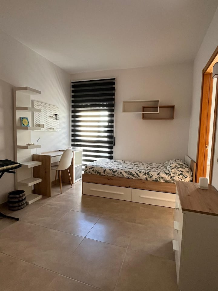 Habitación Con Baño Privado - Municipality of Manresa