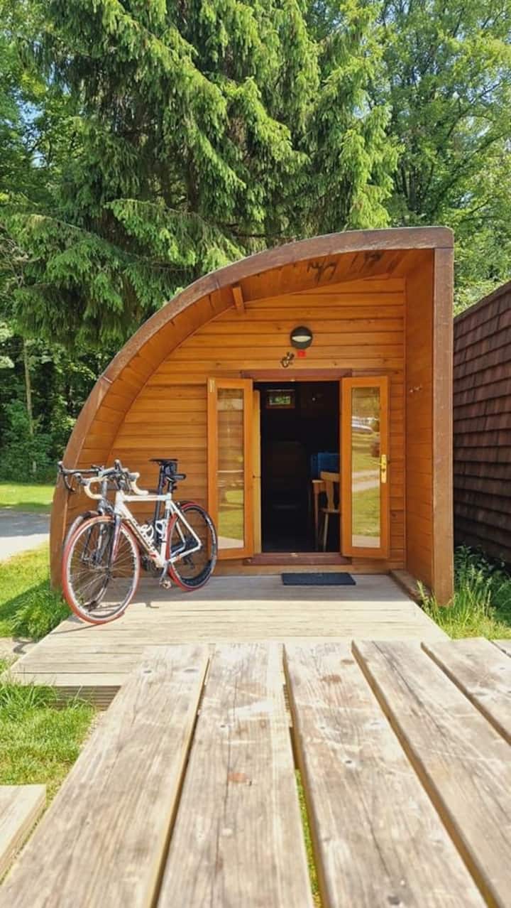 Hutte 2-pers Sur Camping Avec Vos Sacs De Couchage - Larochette