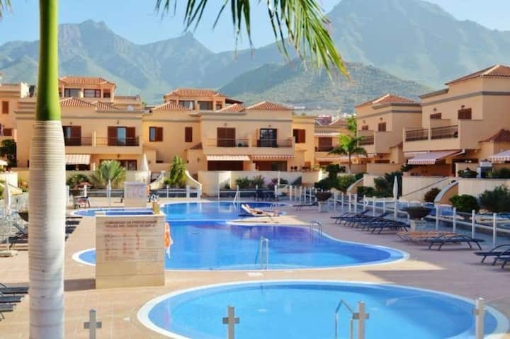 Cosy 3 Bedroom Apartment - Costa Adeje