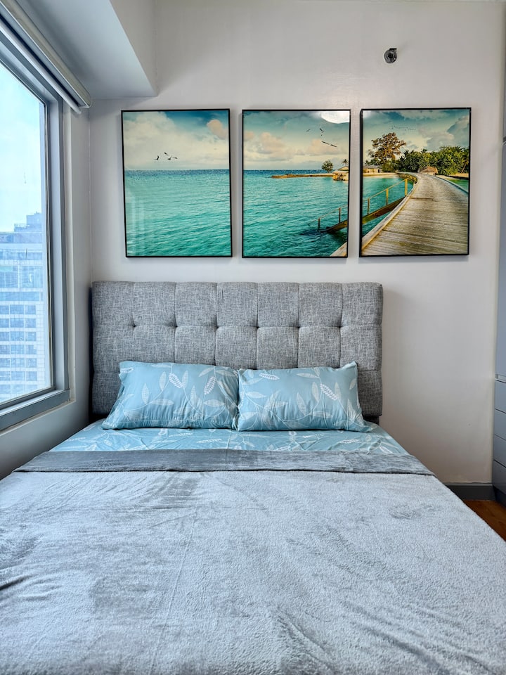 Ermita Manila 1br Near Us Embassy, Slec, Robinsons - Manila