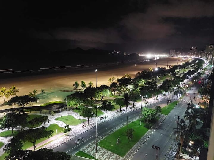 Apto Lindo Predio Frente Mar Boqueirão Santos - Santos