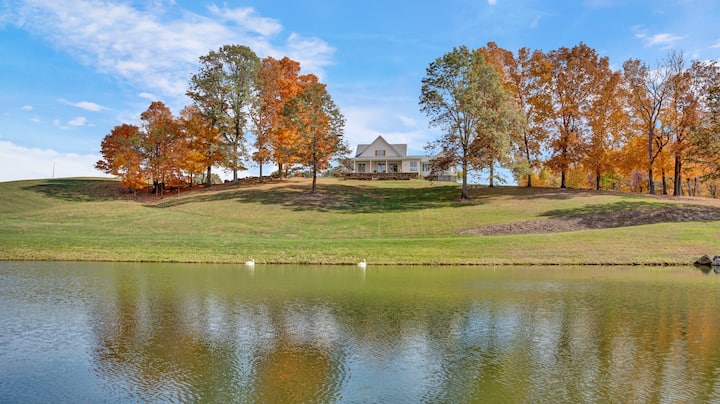 Luxury French Inspired Farmhouse - Lake Of The Woods, Monroe Township