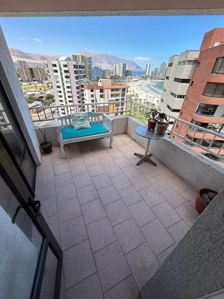 Despierta Frente A Cavancha - Iquique