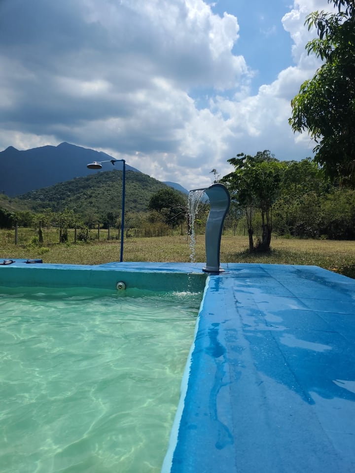 Sítio Aconchegante Com Piscina - Nova Iguaçu