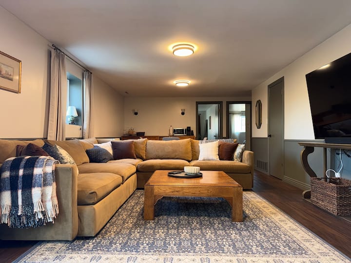 Cozy 2br Broadmoor Suite - Colorado Springs, CO