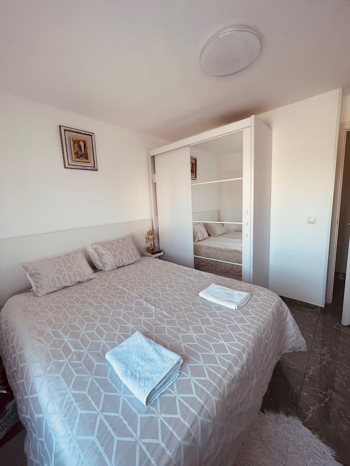 Habitación Grande Luminoso - Alicante
