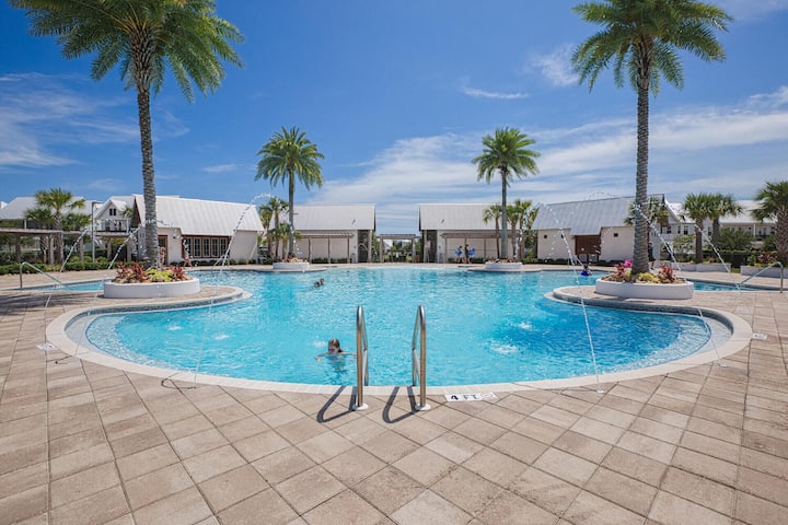 Fall Deals! The Big Chill! 2 Pools! 4 Bikes! - Alys Beach, FL