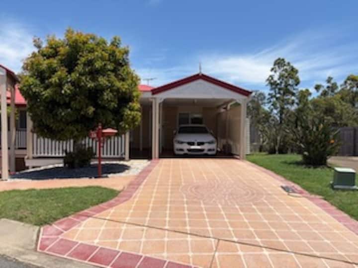 Entire Guest Suite - 입시치