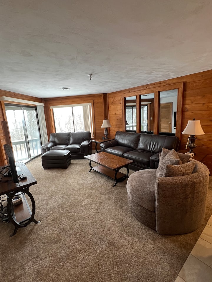 Ski In/out Condo At Stoneridge - Seven Springs, PA