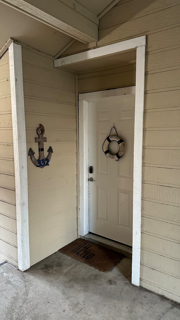 Lake Ray Hubbard Condo - Rowlett, TX