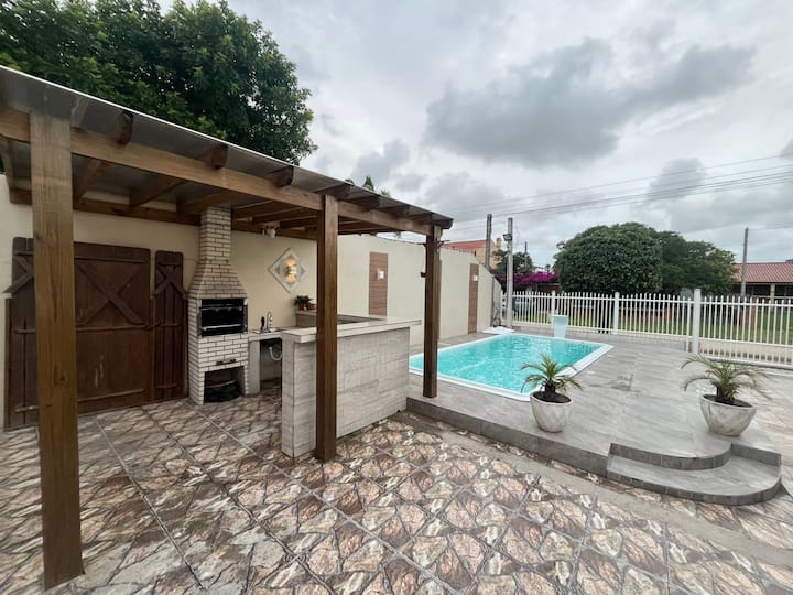 Balneário Cassino Próximo A Praia Com Piscina. - Rio Grande