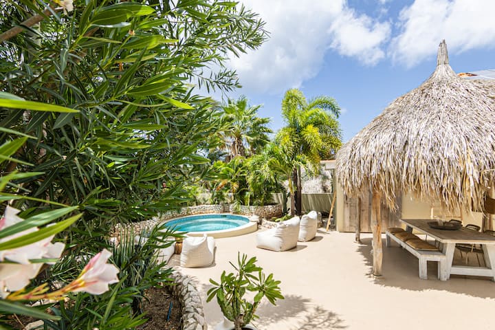 *New* Luxurious 1br Apt With Pool At Jan Thiel - Curaçao