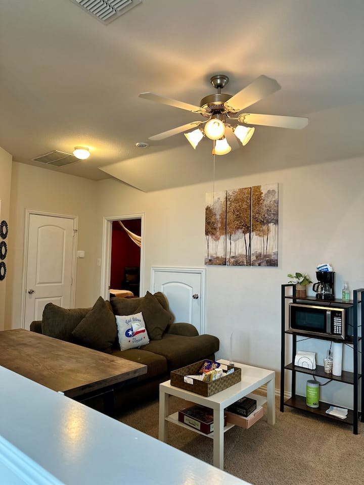 Entire Second Floor In Premium Location - Carrollton, TX