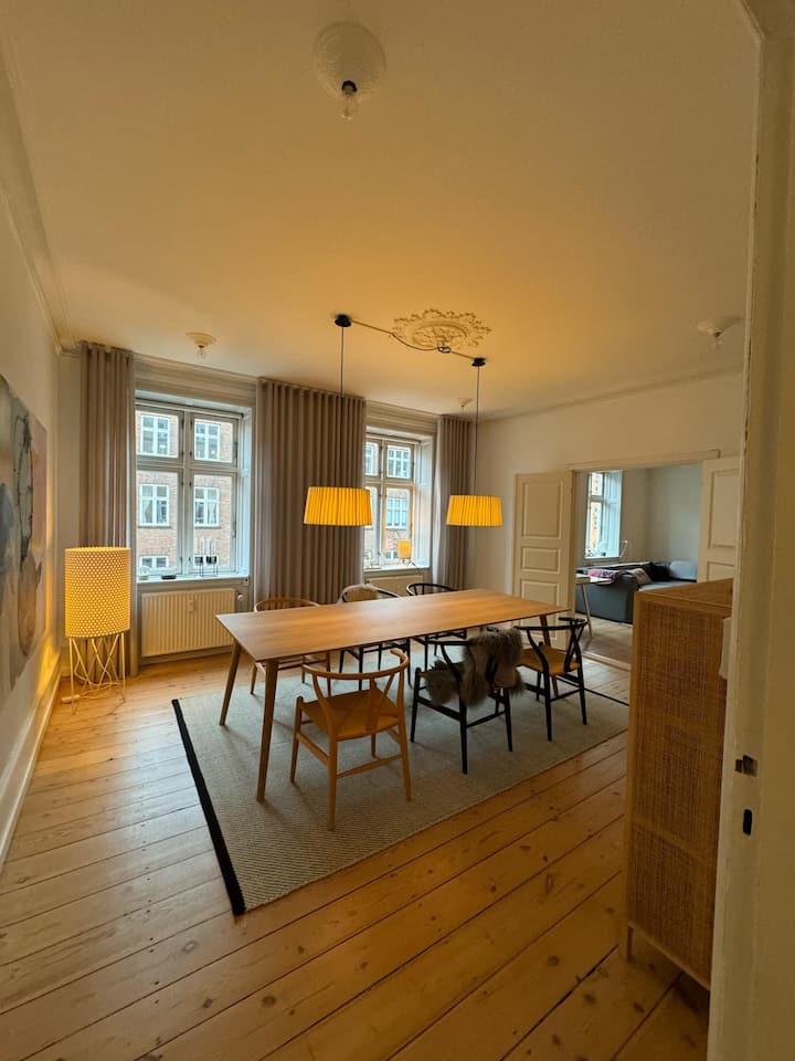 Modern And Nordic Apartment At The Lakes - Copenhague