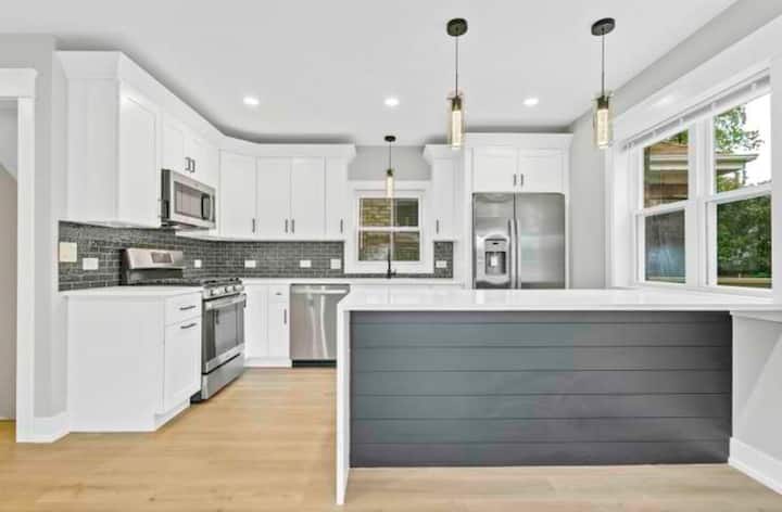 Patio Dining & Basement Bar 4bed - Mount Greenwood - Chicago