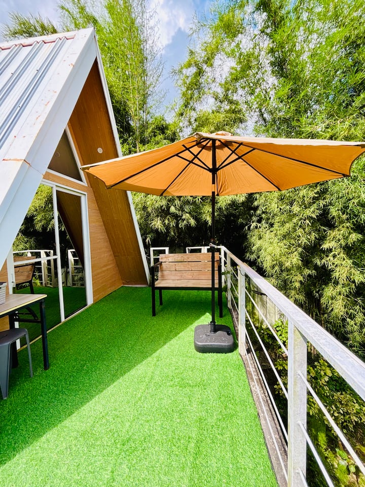 Donny’s Creek Garden House - Tagaytay