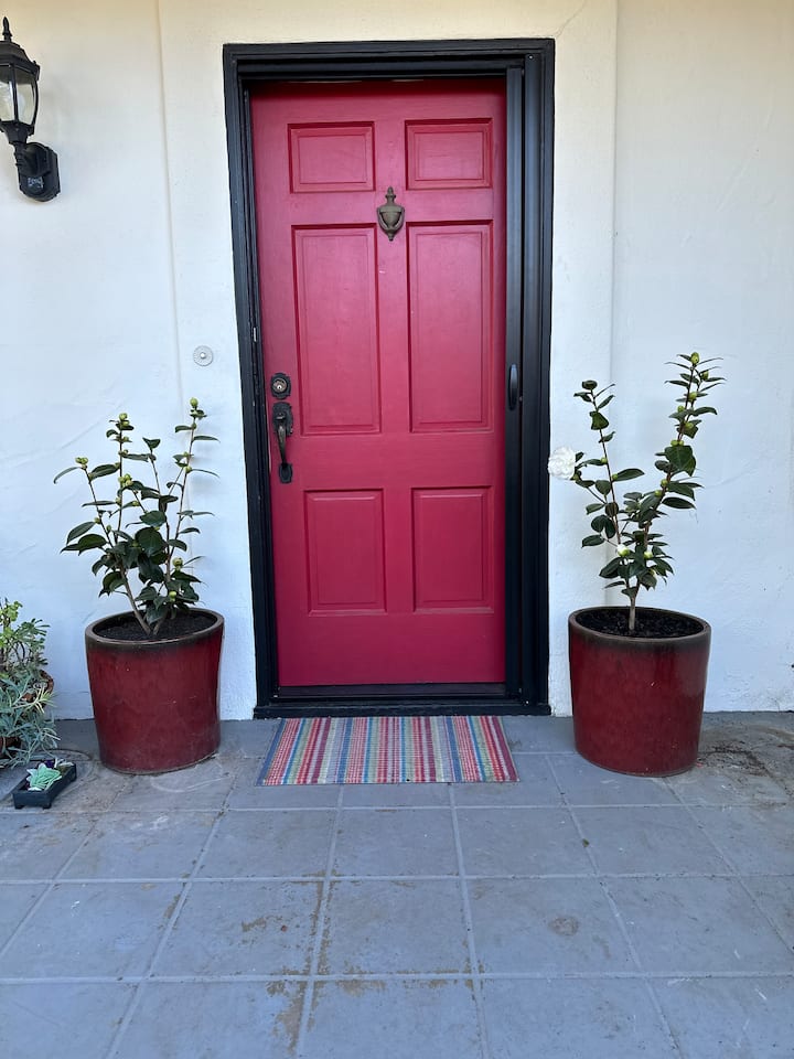 4-bedroom House W/hot Tub & Gym - Goleta, CA