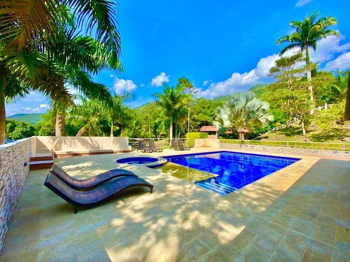 Finca Villa Sandra 60 Personas - Villeta