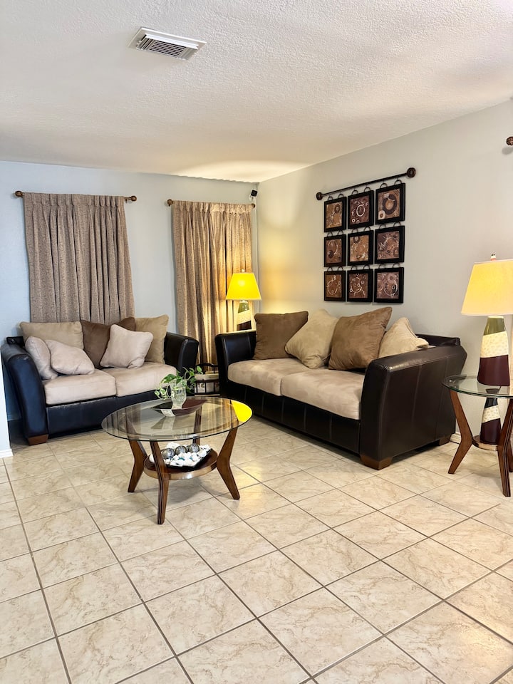 Cozy Home In Sugar Land / Houston - Stafford, TX