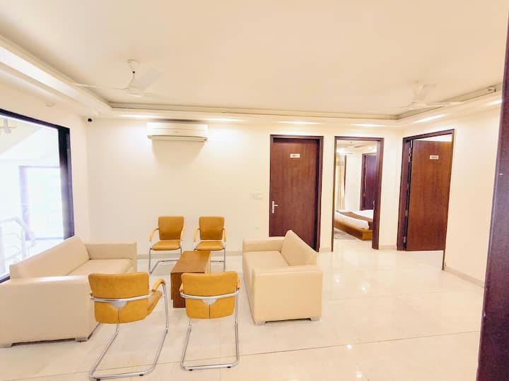 Entire 5bhk- Party Place - Gurugram