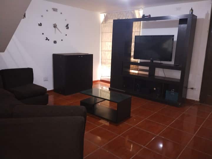 Bienvenido A Casa - Lima