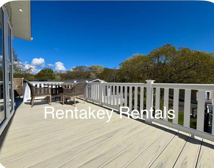 New Forest Retreat Supersize Valentines Half Term - Milford on Sea