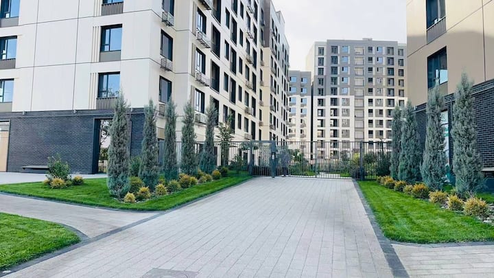 Contemporary Courtyard Stay -Calm & Well-connected - Uzbekistan