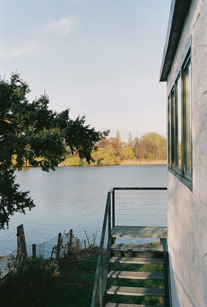 Bauhaus: Wohnung Mit Terrasse Und Havel-blick - Potsdam