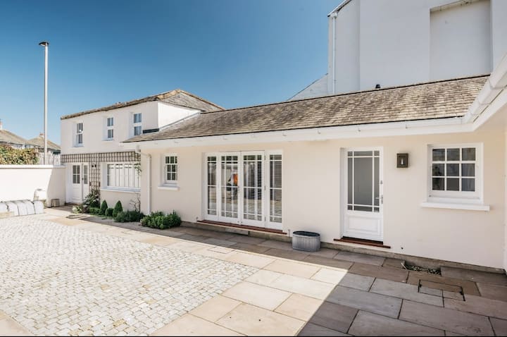 Mount Auldyn House - The Cottage - Isle of Man