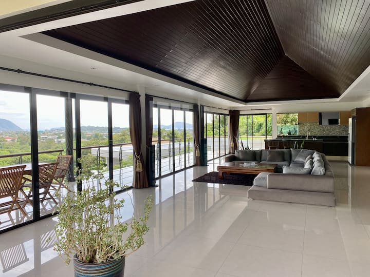 Luxury Hillside Villa With Sea And Mountain Views - Karon Beach