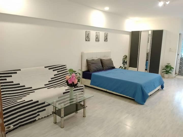 206 | Fast 300mbps Wifi | Work Friendly, Long Stay - Chiang Mai, Thailand