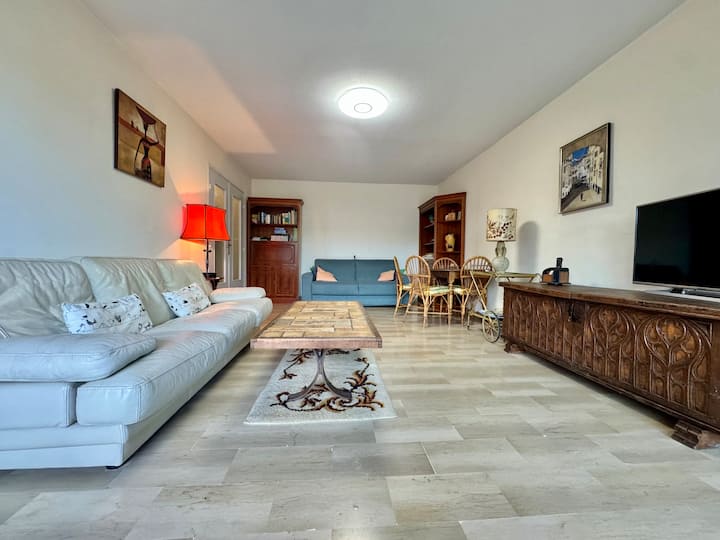 Le Lys : Apt 4 Prs, Clim, Piscine, Parking - Antibes