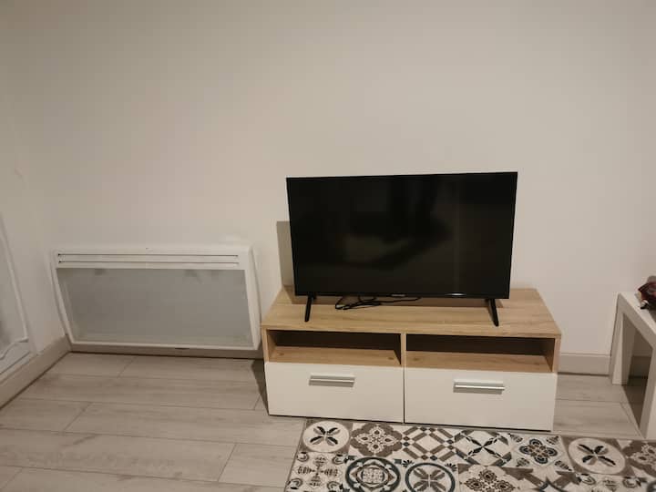 Studio 1 Pièce 25 M² - Pontault-Combault