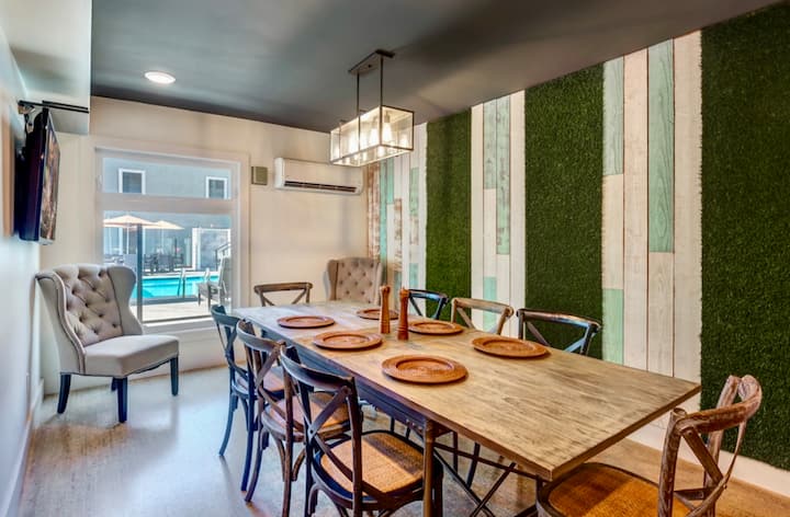 Organic Living: Pasadena Escape - Pasadena, CA