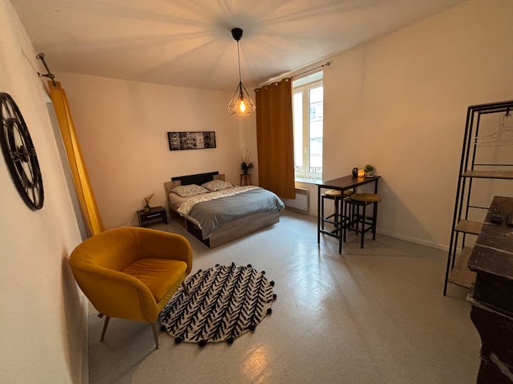 Grand Studio Derrière La Gare
- Arrivée Digicode - Besançon