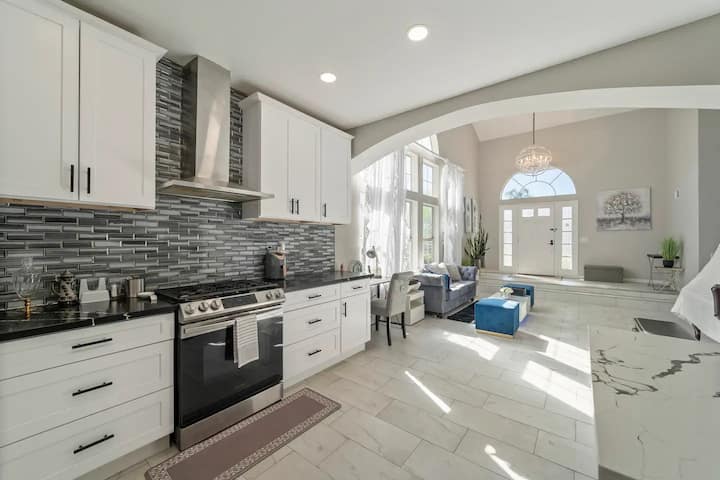 6 Bedroom Large House For Party/event/nearairport - Ontario, CA