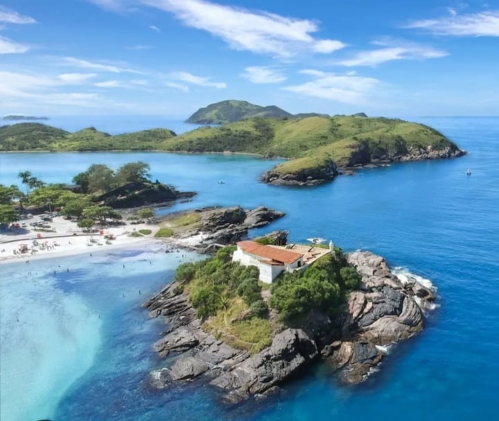 Apartamento Na Praia Do Forte - Cabo Frio