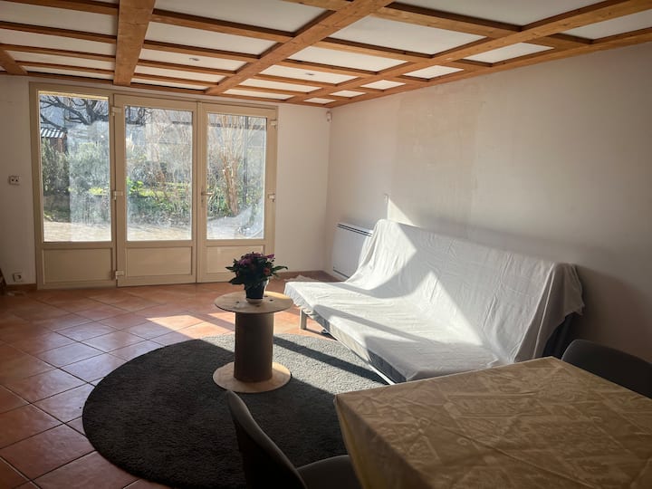 Location Dans La Simplicité - Saint-Égrève
