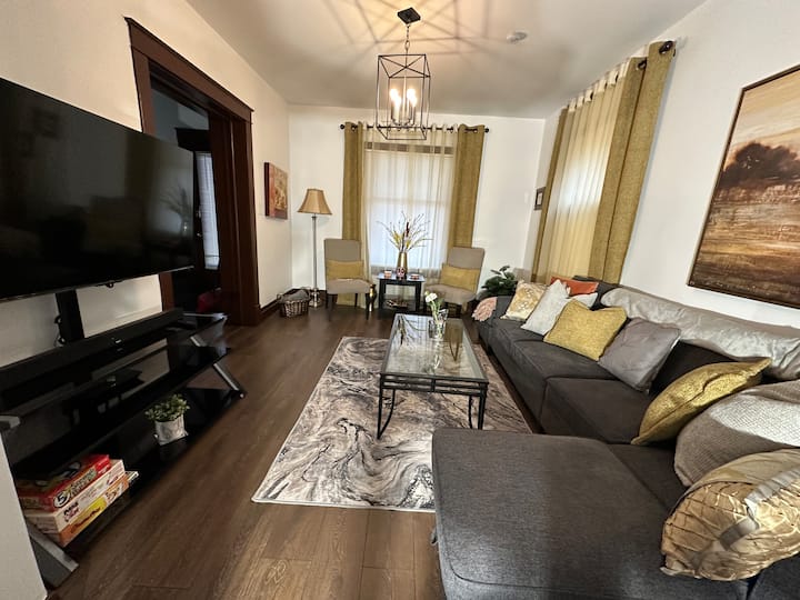 Cozy Stay By The Falls - Niagara Falls, NY