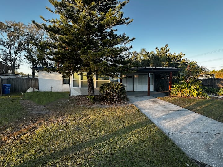 Silver Oak Sanctuary - Tampa, FL