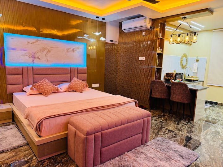 Mista~the Luxury Unit - Guwahati