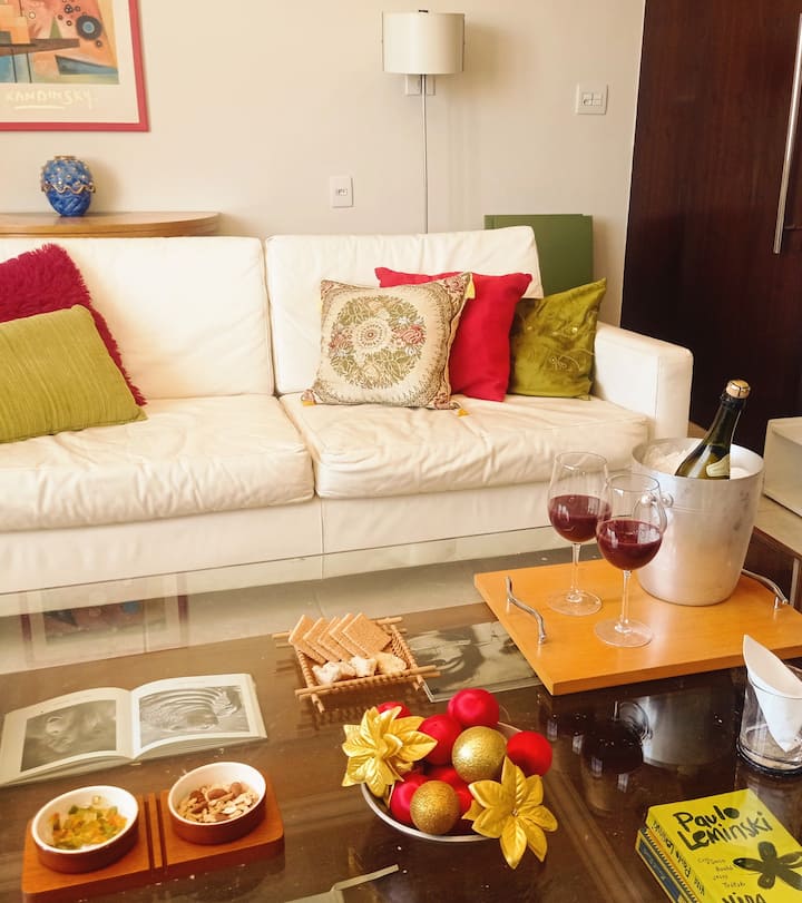 Private Guesthouse Terrace & View • 17 Km Airport - Jardim