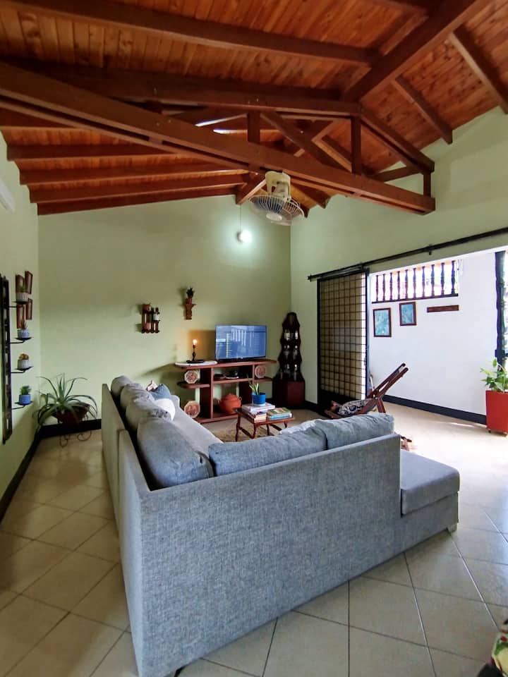 Casa De La Tía · Colonialhome+w/ Jacuzzi+near Park - Santa Fé de Antioquia