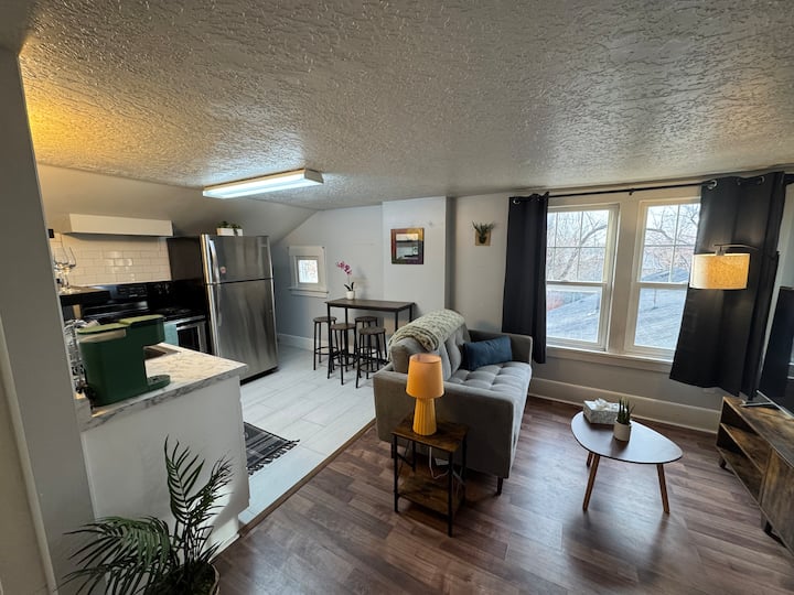 Snug Bug Abode - Salt Lake City, UT