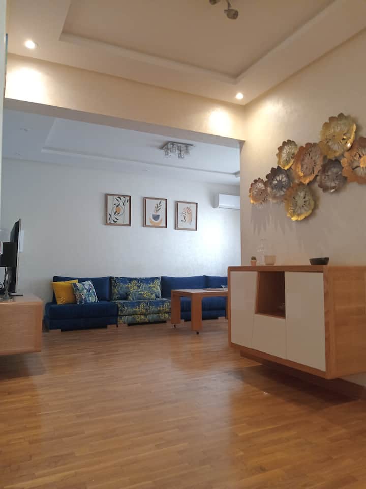 Elegant, 3pcs Salon A 5min Hay Riad - Témara