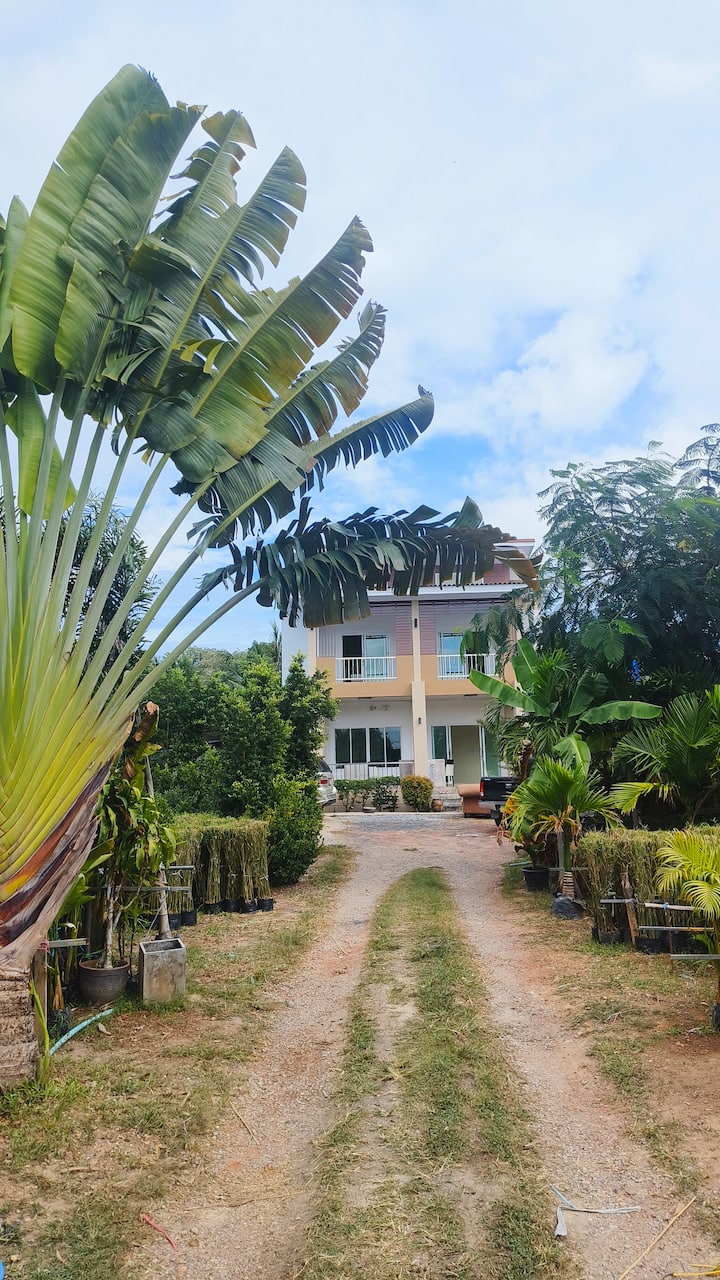 Private Garden Villa Koh Lanta 5 Bedrooms - Koh Lanta