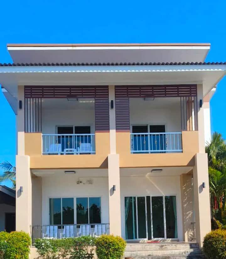 Private Garden Villa Koh Lanta 5 Bedrooms - Ko Lanta