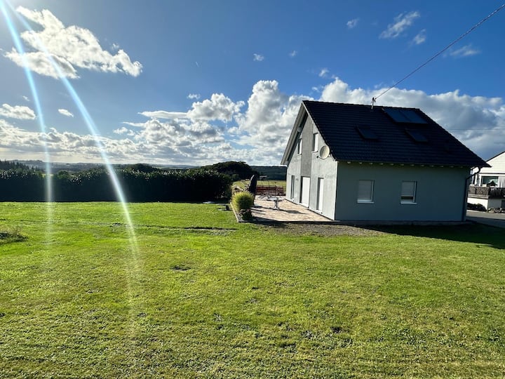 Ferienhaus Im Ruhigen Eifelort - Mehren
