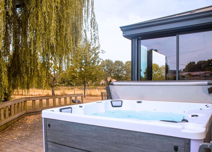 Grand Gîte 3*, Spa, Jardin Clos, 30 Mn Puy Du Fou - Bressuire